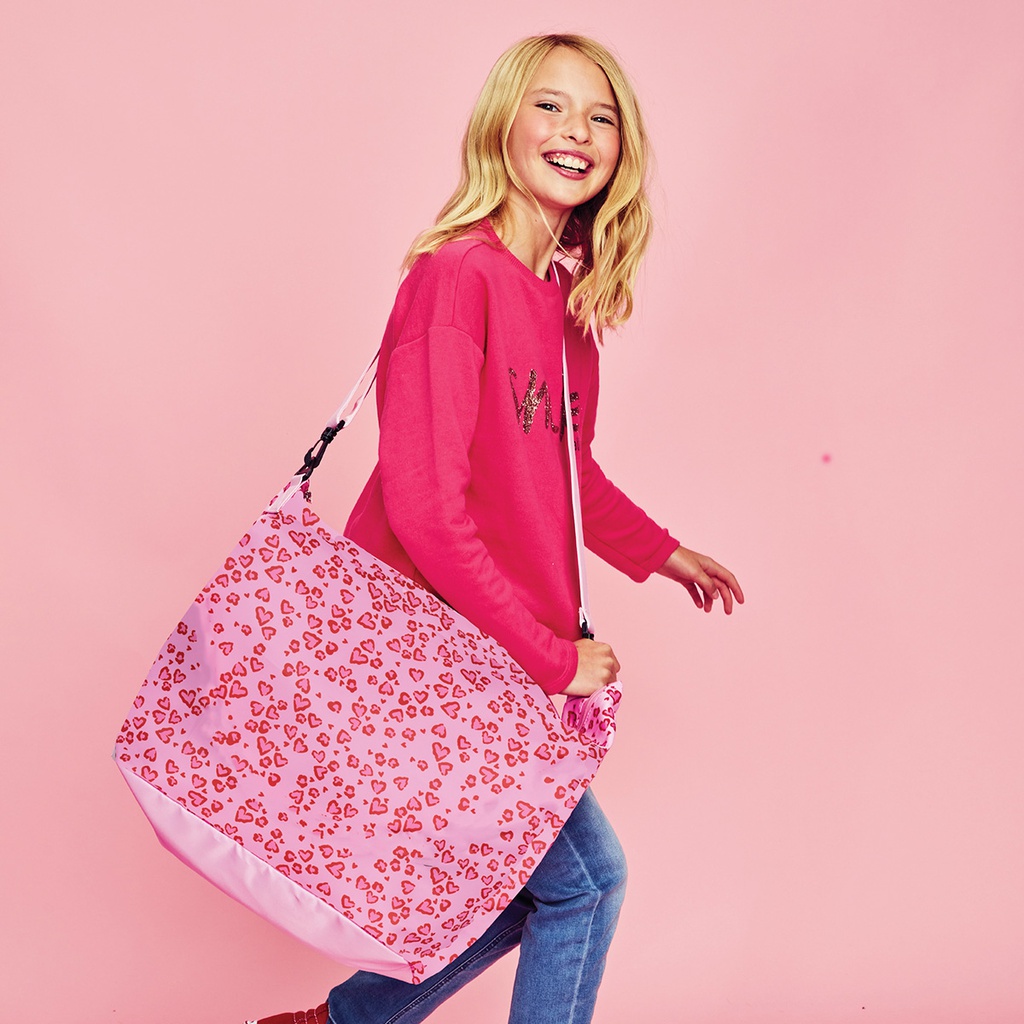 Lovely Leopard Weekender Bag | Iscream